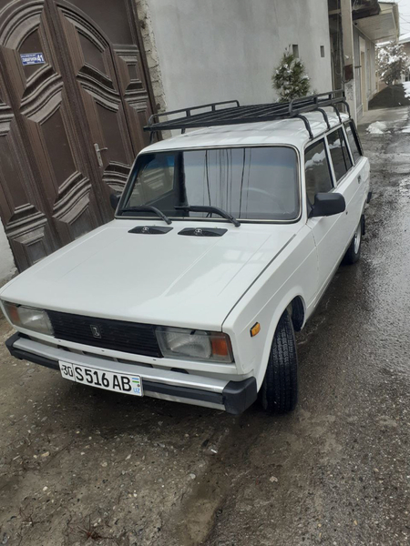 Продаётся жигули 2104