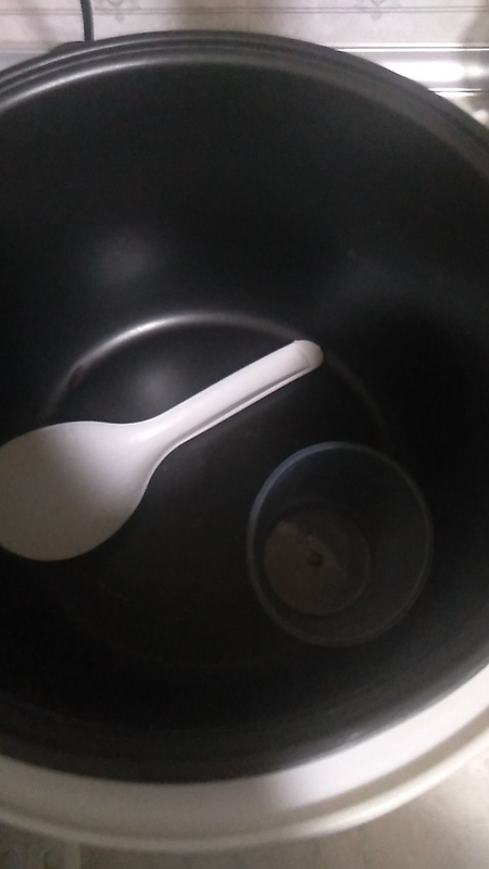 Multivarka sotiladi