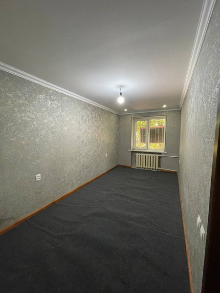 Продаю квартиру на Чиланзар 2. Паспортный.