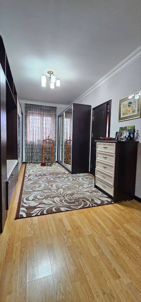 Продается 5/9/9 на Нукусской Капиталбанк
