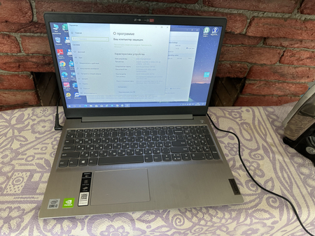 Ноутбук Lenovo i3 ssd