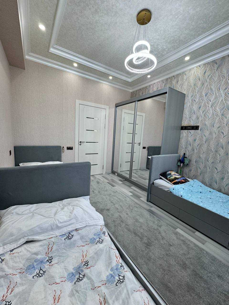 3х комнатная квартира на 10 этаже 90кв/м, в Самарканде