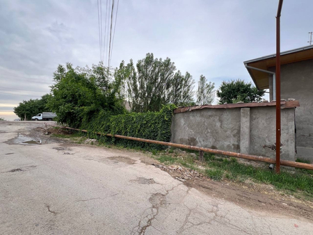 Yer sotiladi Nazarbek 2sotix
