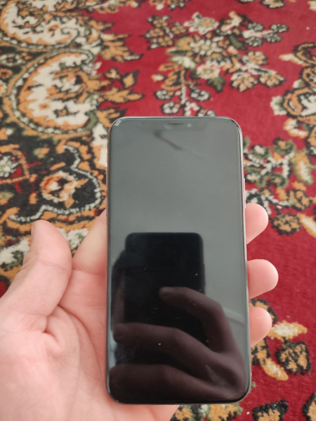Telefon sotiladi