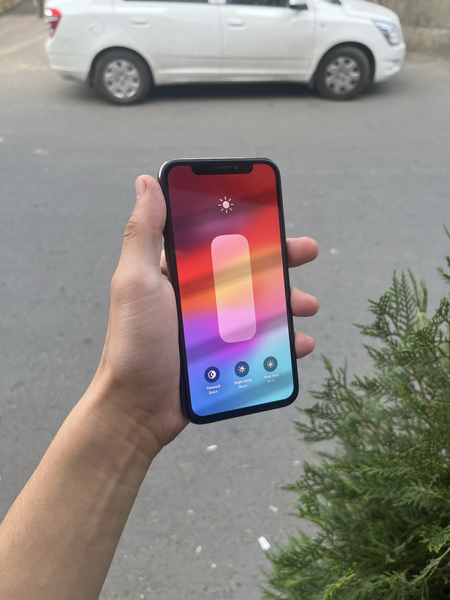 iPhone xs black ideall