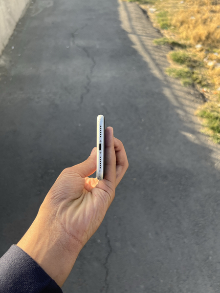 iPhone XR 64GB oq