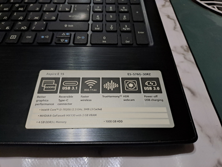 Acer Aspire E 15 (E5-576G-30RZ)