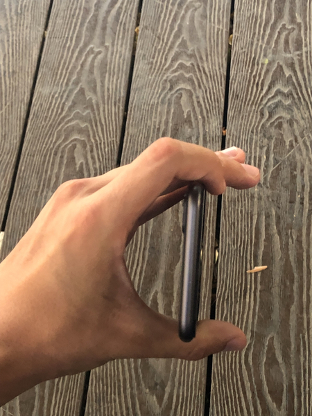 iPhone sotiladi 8+