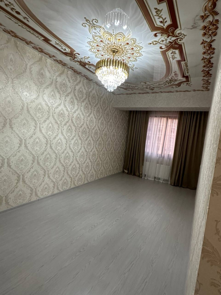 Продается 2 ком. Квартира площадью 65 кв.м. В Согдиане