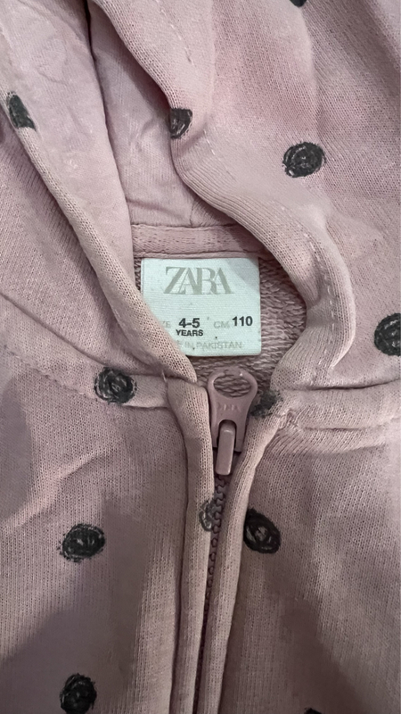 H&m 4-5 лет летняя кофточка, топ, маечка с воланами