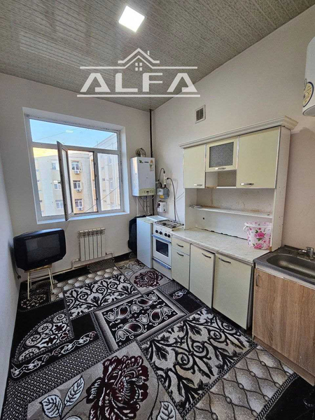 1 xonali 35m² 4-qavat sotiladi.