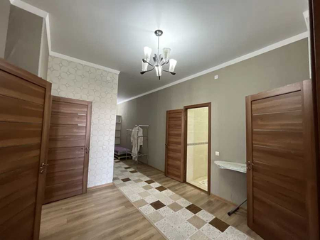 Айбек • Госпитальный • 4-комн • 100 м² • этаж 7/9 • (КР:041]