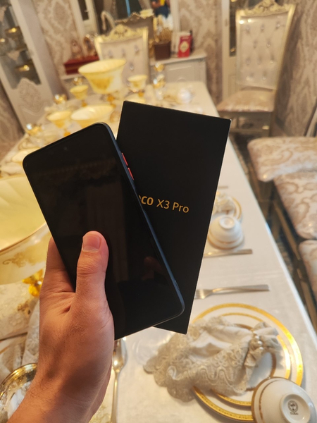 Poco x3 pro 8/256 ideal igravoy