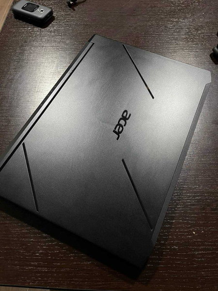 Noutbook Acer nitro 7