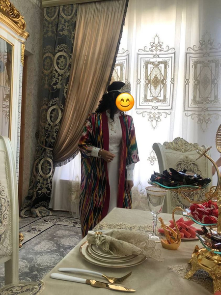 Келинлик либослари сотилади