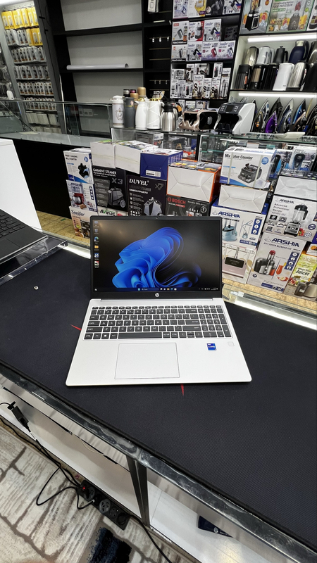Hp 250 G10 i7-1355U 8/512 15,6 FHD Backlit FingerPrint