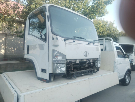 Isuzu kabina sotiladi