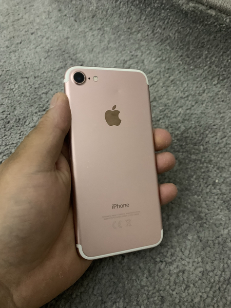 iPhone 7 Rose gold 32 gb Все родной
