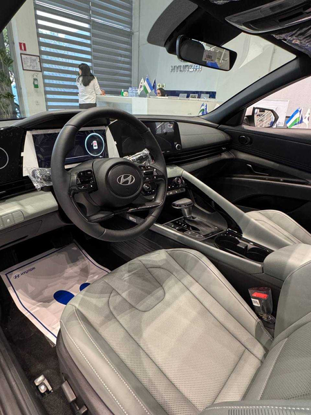 Hyundai Elantra 2024 год от официального дистрибьютора в Узбекистане
