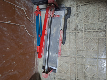 Inustrementlar sotiladi kel8shilgan narxda
