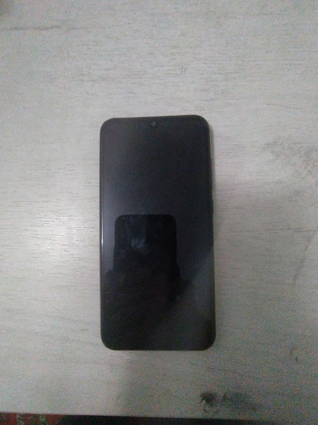 Xiaomi Mi Play,Надо поменять карту памяти(200.000 в Малика)