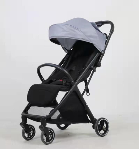 Прогулочная коляска от немецкого бренда Kidilo чемодан