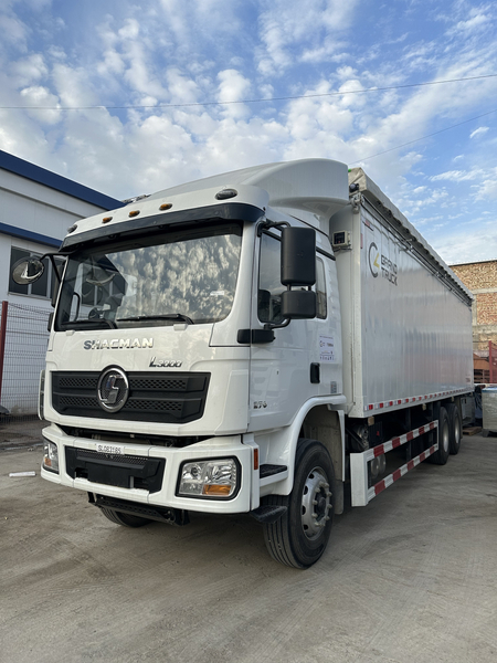 Shacman L3000 9 metr va 7.5 metr usiliniy. Shotspravka holatida