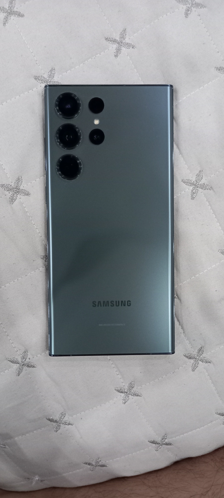 Samsung S23 Ultra Green 12/256 состояние супер