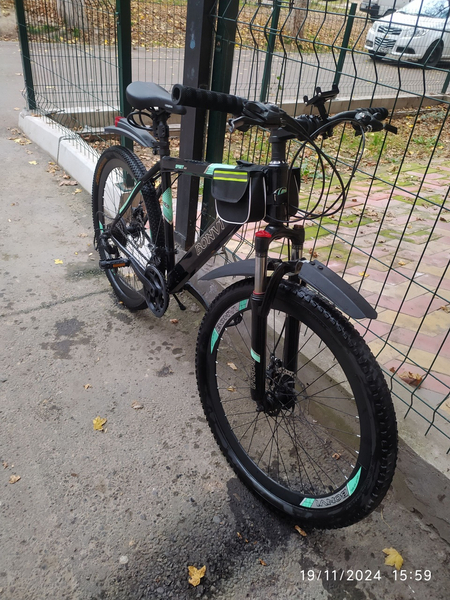 Velosiped R26 srochni sotiladi holati a\\\'lo  narxi 800ming