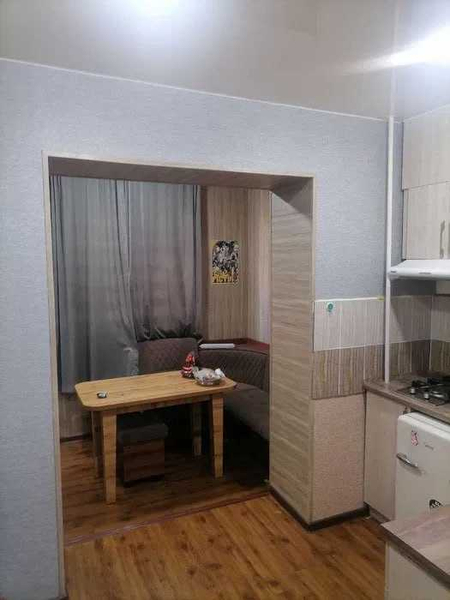 Бодомзор орр 1 остановка 1.2.4
кирпич 43м2 торец балк есть
меб техника