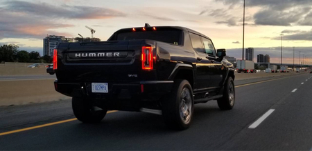 2023 GMC Hummer EV SUV, Void Black