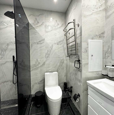 Срочно продается 2/12/21 квартира  50 м2  Ор-р: Akay city  (МДХ)