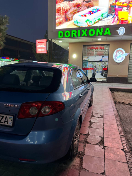 Devo Lasseti zudlik billan sotiladi.