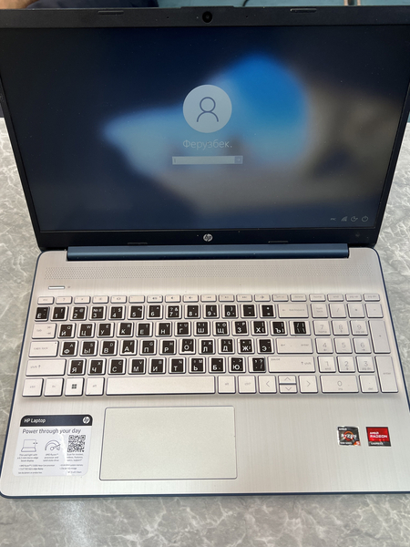 HP Laptop AMD Ryzen 5 5500U