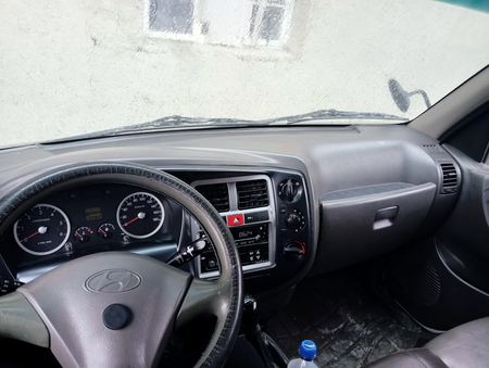 Hyundai porter 2. Yili 2009