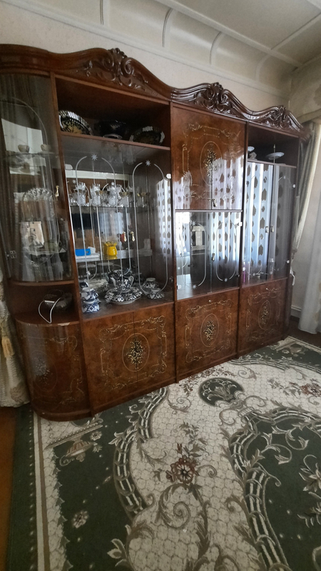 Срочно продается стенка