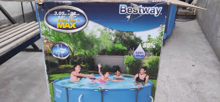 basen Bestway sotiladi