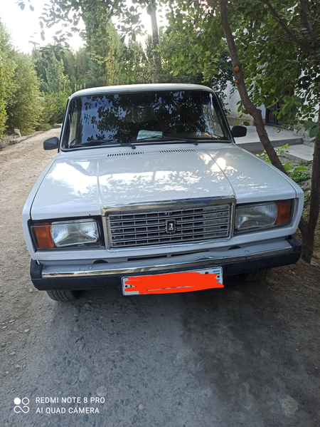 Jiguli Vaz2107 oq