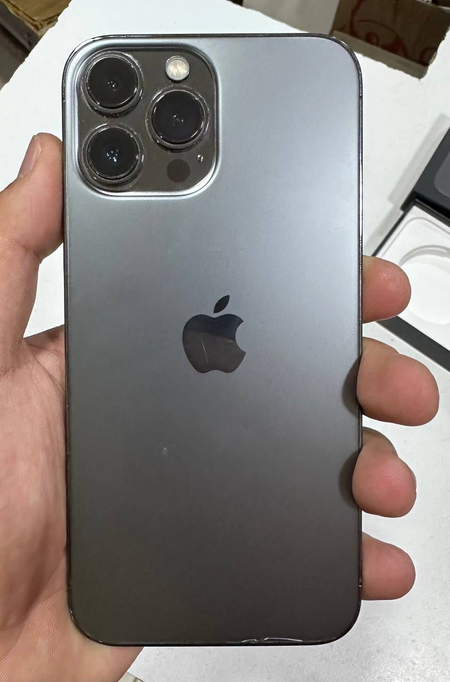 iPhone 13 про макс