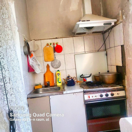 Yunusobod Grand hall orqa tarafi Mentro yonida sheriklikka 5 ta qiz ol