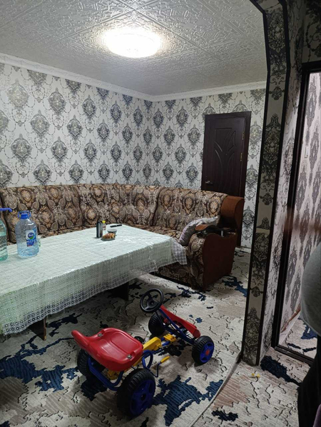 Шахар марказида 3 хонали картира сотилади
