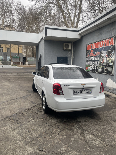 Продается автомобиль