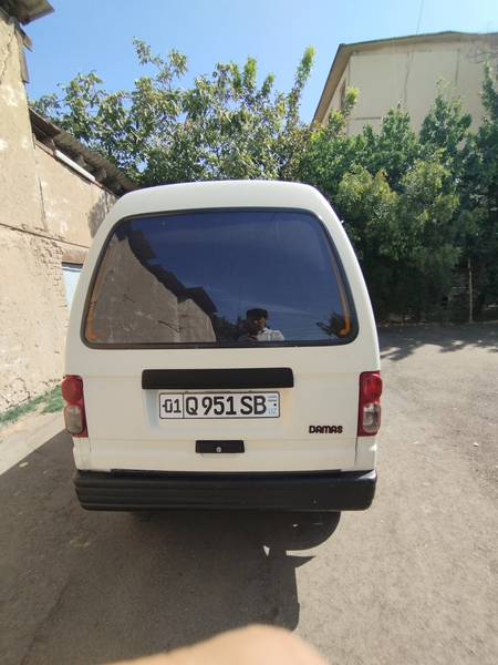 Dewo Damas sotilinadi