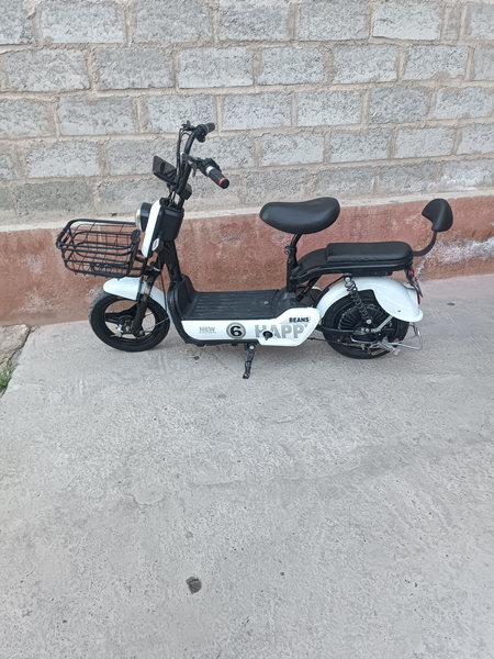 Skuter sotiladi holati yaxshi