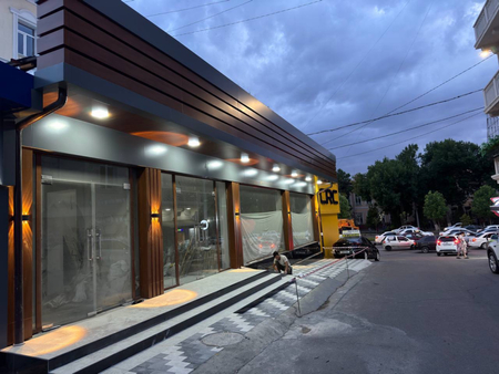 Сдам в аренду / помещение / в центре / 150м2 / Magic City/ первая лини