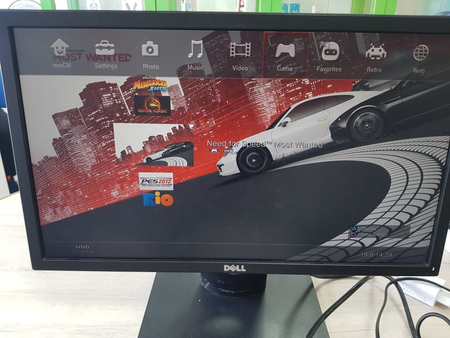Продаётся игровая приставка Playstation 3