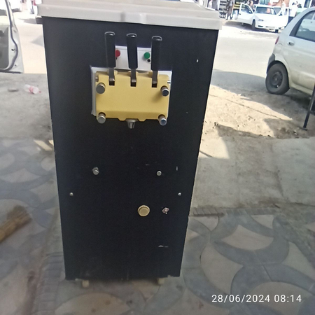 Muzqaymoq aparati