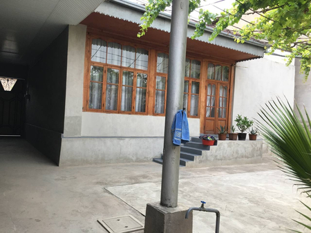 Yer narxida tayyor uy sotiladi
