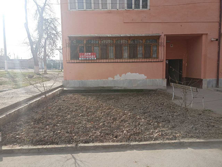 3-к. квартира, 70 м², 1/4 эт