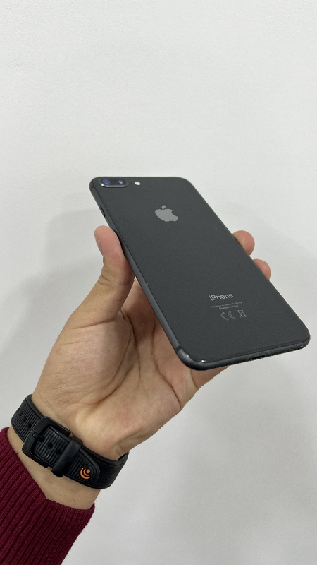 iPhone 8 Plus Telefon qilin